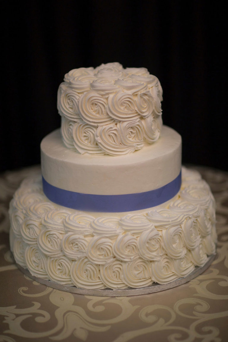 The #1 Wedding Cake Bakery in Cape Cod - The Casual Gourmet