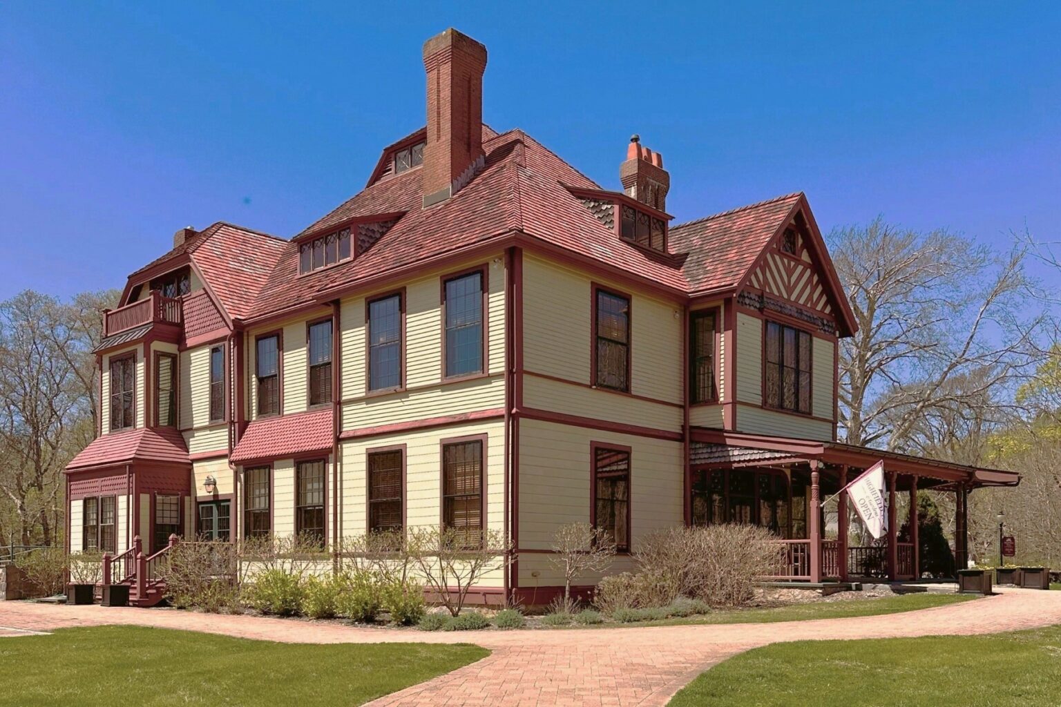 A Styled Wedding Tabletop Shoot at Highfield Hall & Gardens - The ...